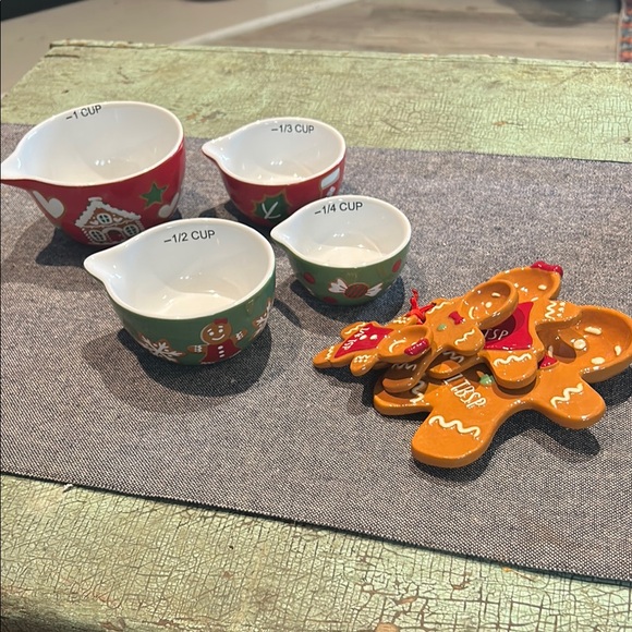 Holiday Time | Kitchen | Holiday Time Nesting Measuring Cups ...